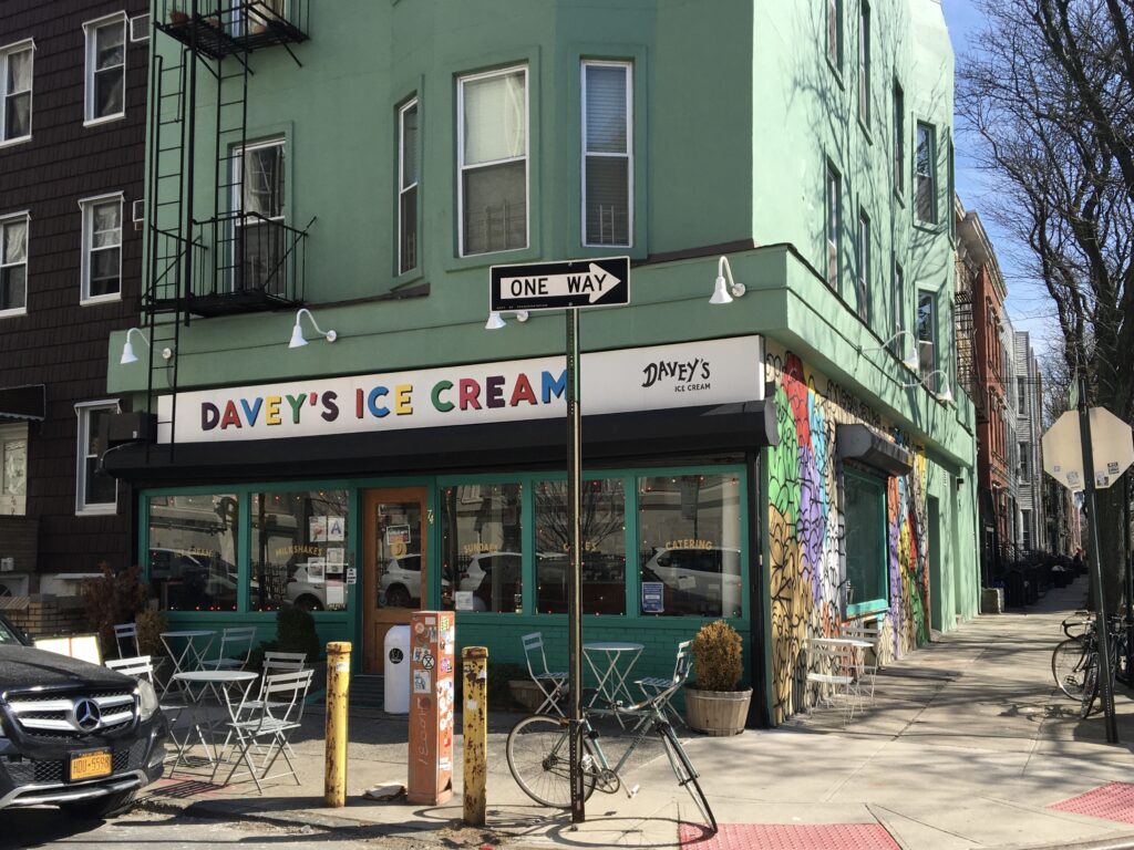 【グリーンポイント Greenpoint エリア】NY最新不動産情報 2022 - NAMI NewYork